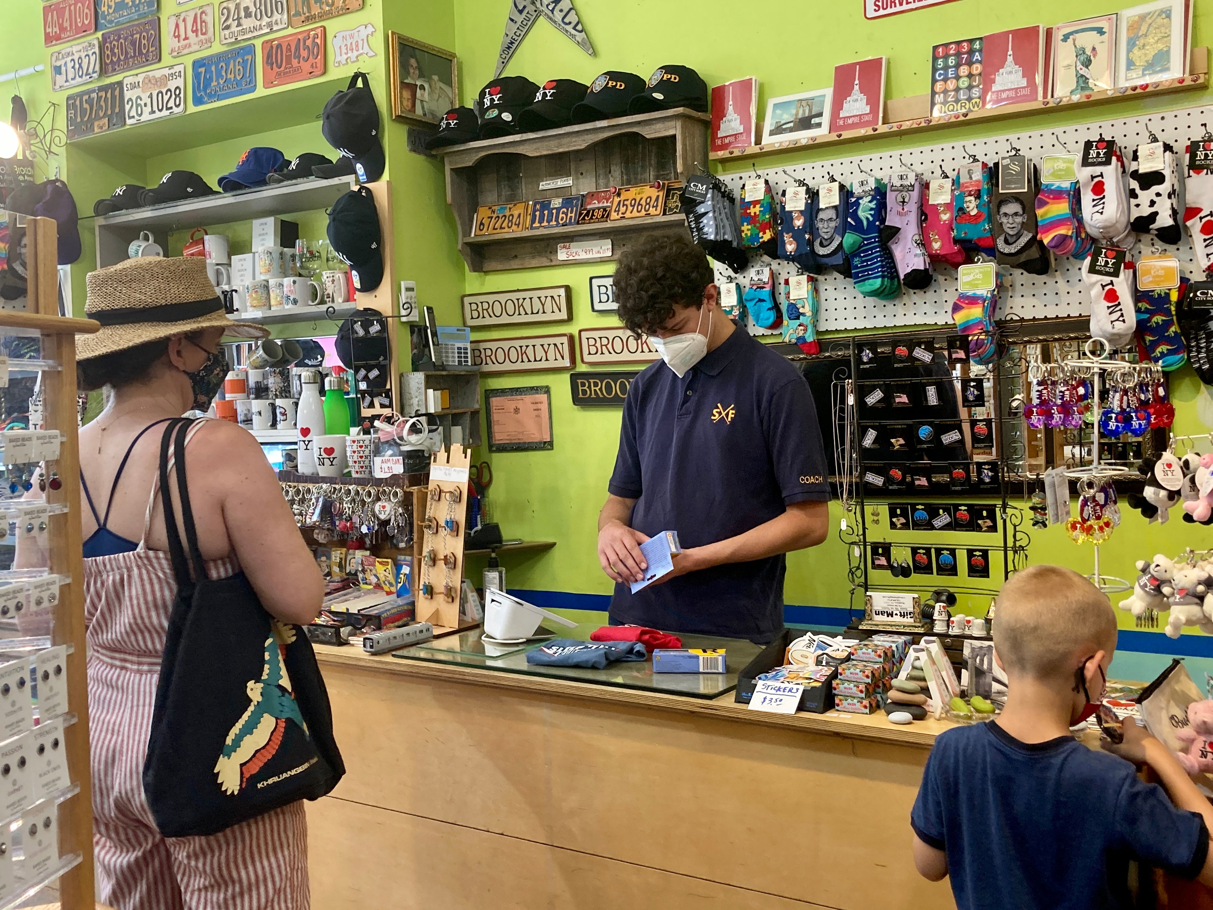 Gift Man, Brooklyn Gifts and Souvenirs — Gift-Man